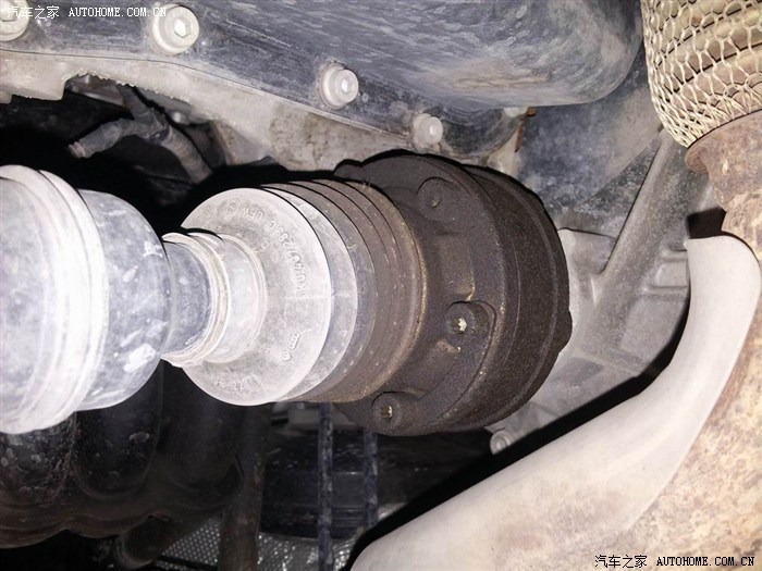 【图】中奖了，明锐前侧半轴油封出漏油，里程4W6+_明锐论坛_汽车之家论坛
