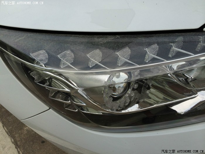 【图】大灯续-------奔主帮联系了，免费更换灯罩！_迈锐宝论坛_汽车之家论坛