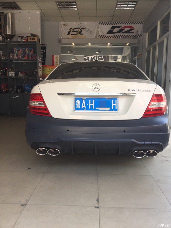 【图】2012款奔驰C180升级AMG C63运动套件 轻度改装！_奔驰C级论坛_汽车之家论坛